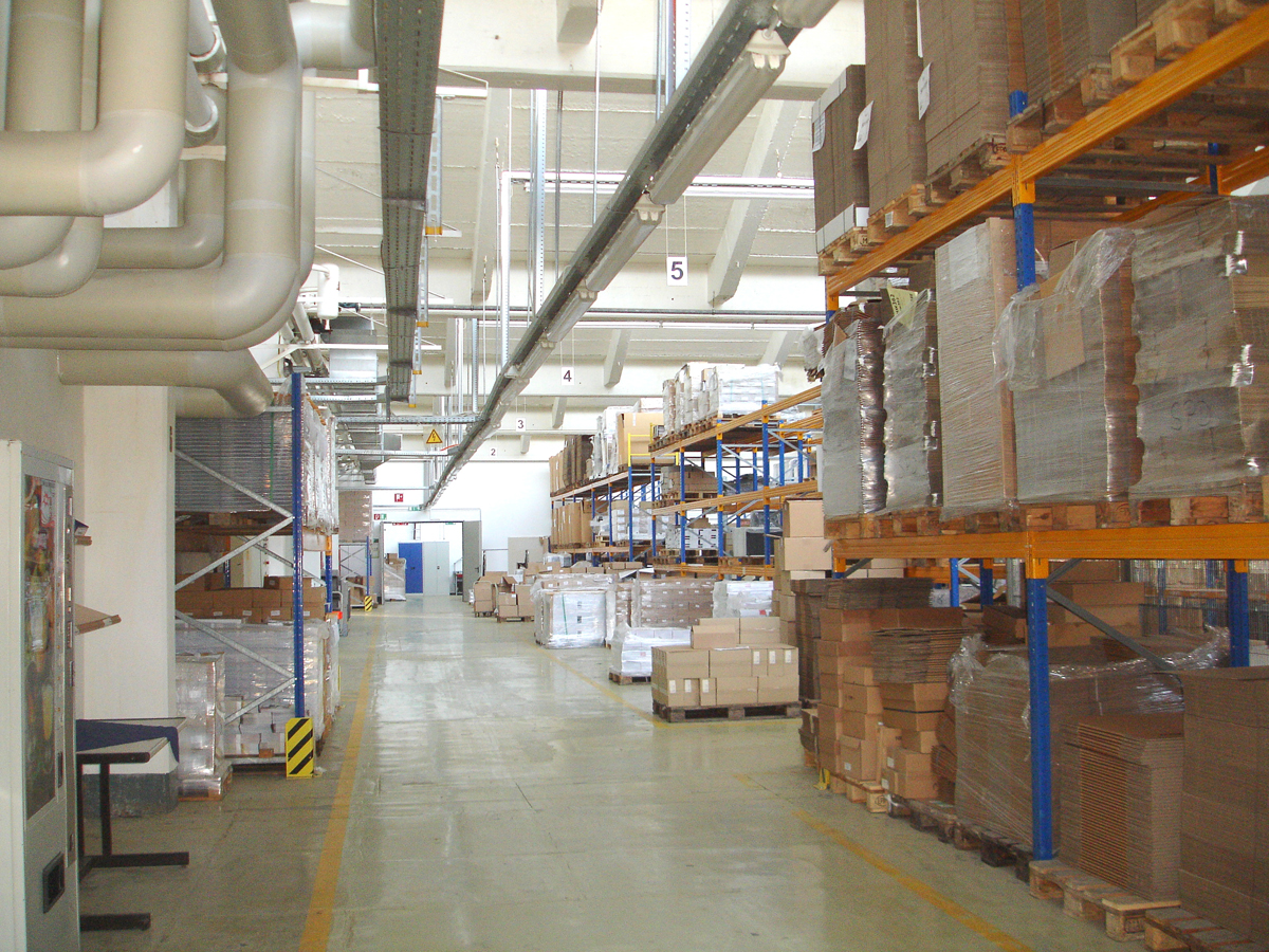 Lager CVS - CVS GmbH - der Lettershop in Berlin